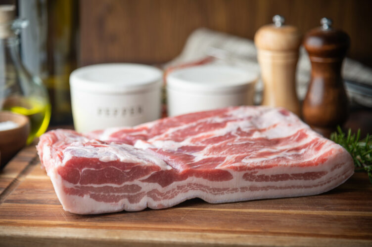 How to Butcher a Hog – Mother Earth News